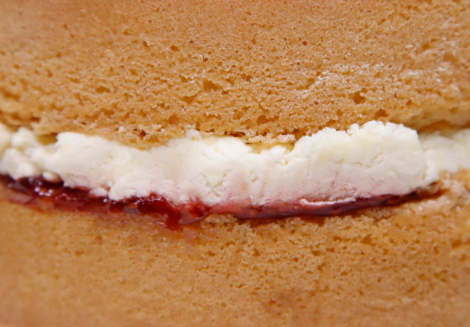 Victoria Photo Cake | Cake Toppers | Sponge