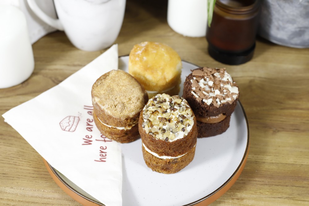 Baby Sponge Cakes | SPONGE