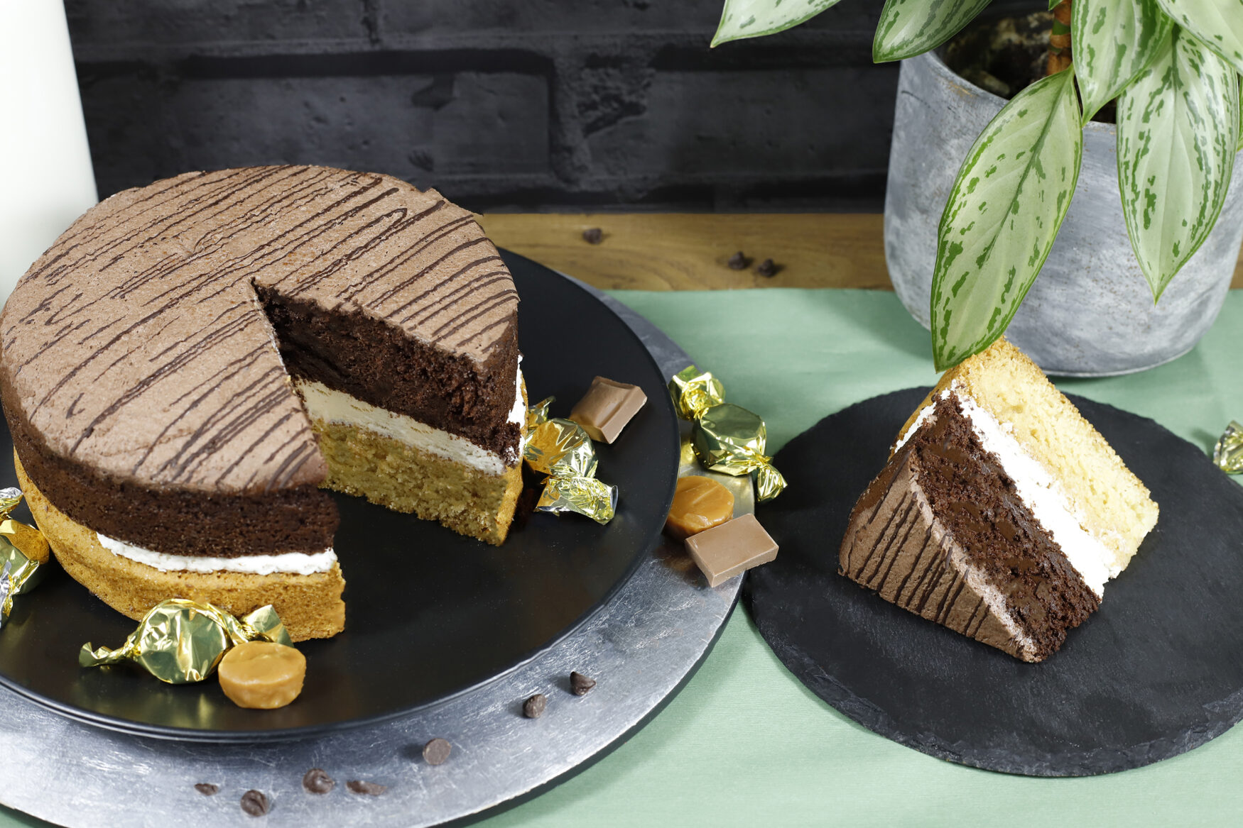 Vegan Cakes & Brownies | SPONGE